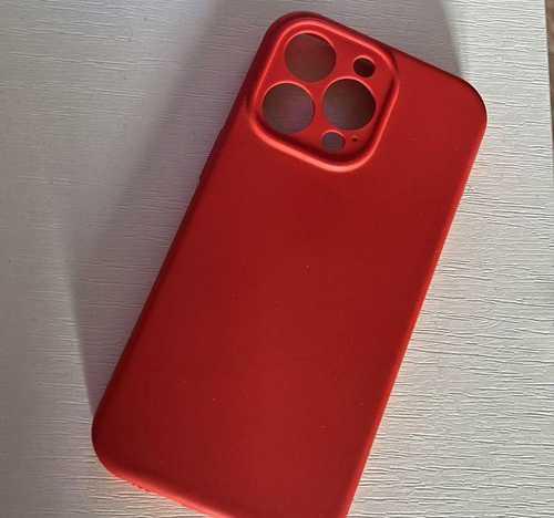 Чехол на iPhone 13 pro