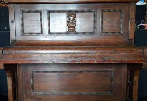 Старинный инструмент пианино ferd manthey