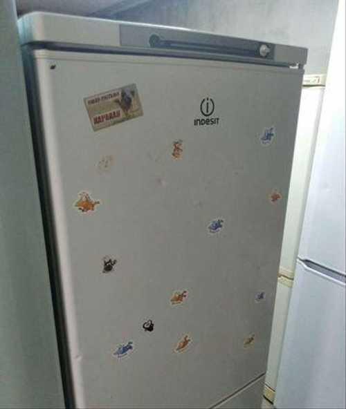 Холодильник бу indesit 175 см