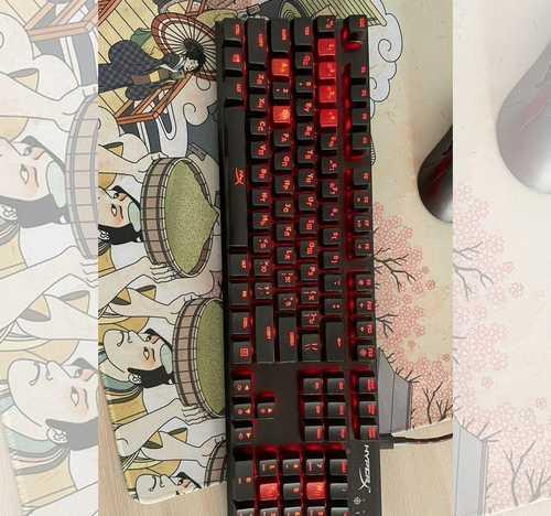 Игровая механическая клавиатура HyperX