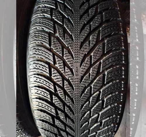 Nokian Tyres Hakkapeliitta R3 245/40 R19