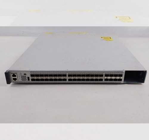 Коммутатор Cisco Catalyst C9500-40X-A б/у