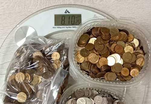 Монеты 1, 5, 10, 50 коп. Общий вес 8.1 кг