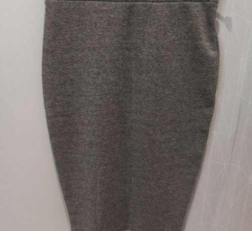 Трикотажная юбка-карандаш 40-42 размер