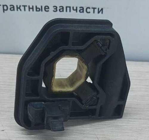 Кронштейн (крепление) радиатора левый нижний BMW 3