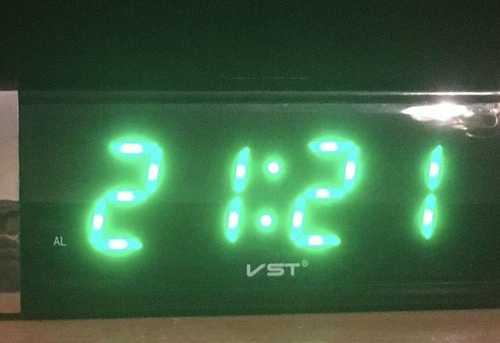 Часы-будильник VST-730-4 новые