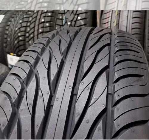 Maxxis MA-Z4S Victra 205/55 R16 94V