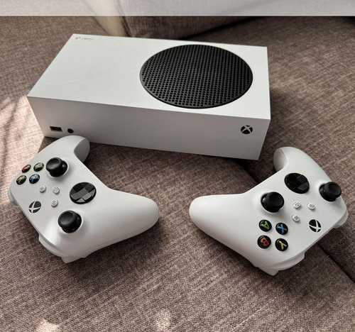 Xbox series s и 45 игр