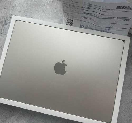 Macbook Air 15 M2 8/256gb (99Акб, чек)