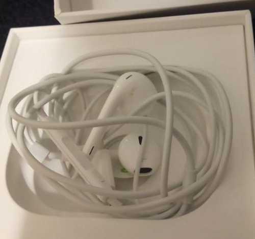 Наушники earpods проводные