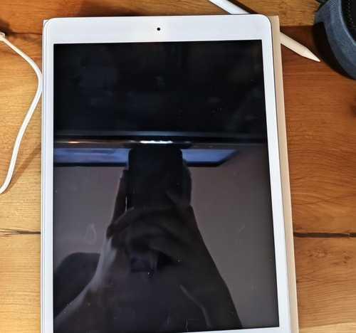 iPad 8 поколения