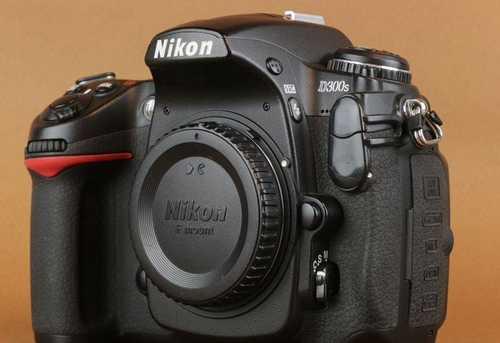 Nikon D300s (id 33635)
