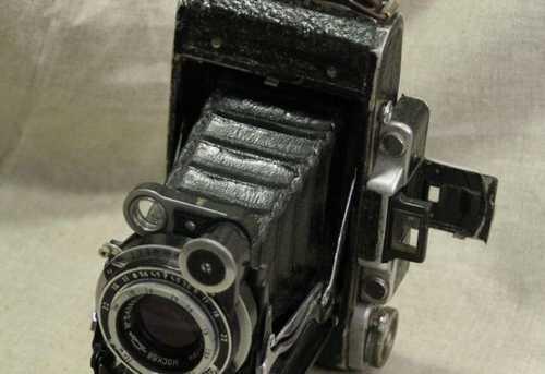 Фотоаппарат Москва - 2. 1954 год. Объектив Индуста