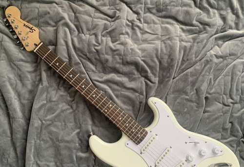 Электрогитара Fender Squier Stratocaster