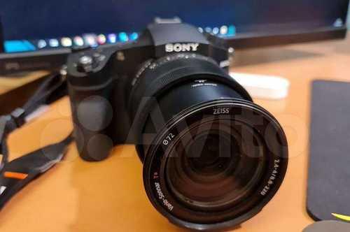Sony Cyber-shot DSC-RX10M3
