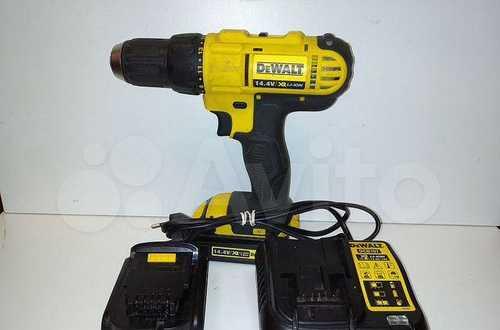 Шуруповерт Dewalt DCD734