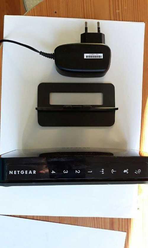 Роутер Netgear jwnr 2000