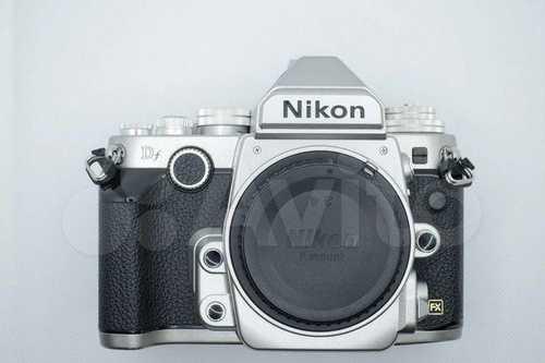 Nikon DF silver body