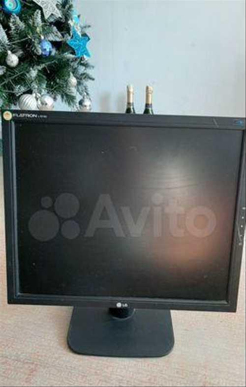 Монитор LG flatten l1918s