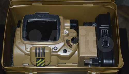 Fallout 4 Pip-Boy Deluxe Bluetooth Edition