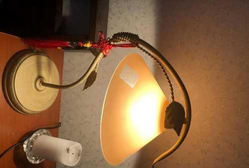Настольная лампа (ночник)
