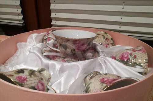 Чайный сервиз Royal Crown Porcelain ofEngland новы
