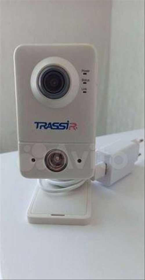 IP камера trassir TR-D7111R1W