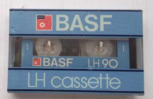 Аудиокассета коллекционная basf