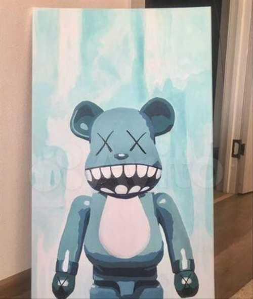 Картины kaws в интерьере