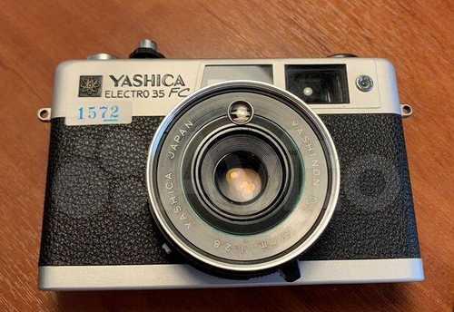Пленочный фотоаппарат yashica