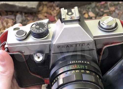 Плёночные фотоаппараты Киев 19,и Praktikа,zenit