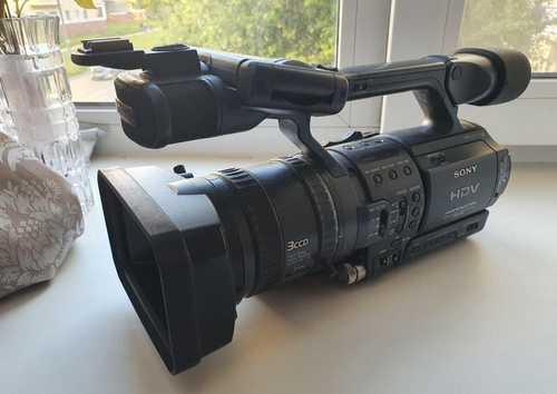 Видеокамера Sony HDV HDR-FX1E