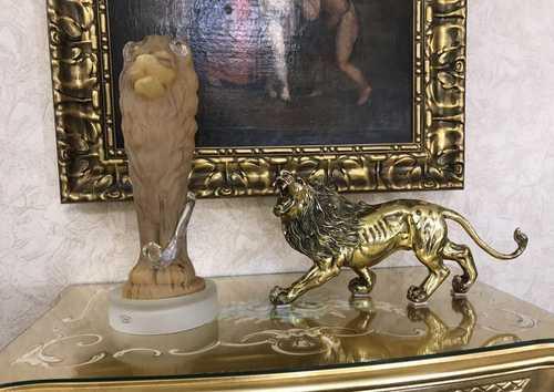 Скульптура Лев на постаменте 40 см Murano Италия