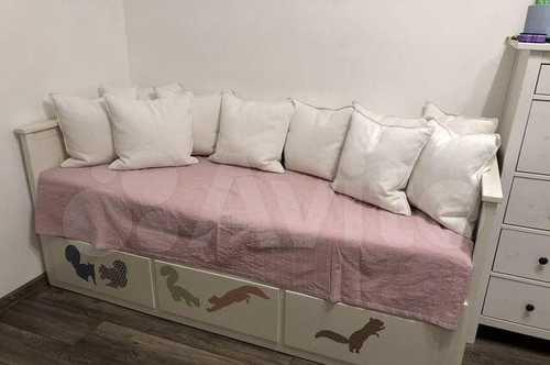 Продаю кровать - кушетку Hemnes Хемнэс IKEA