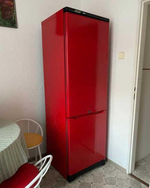 Холодильник stinol в красном исполнении