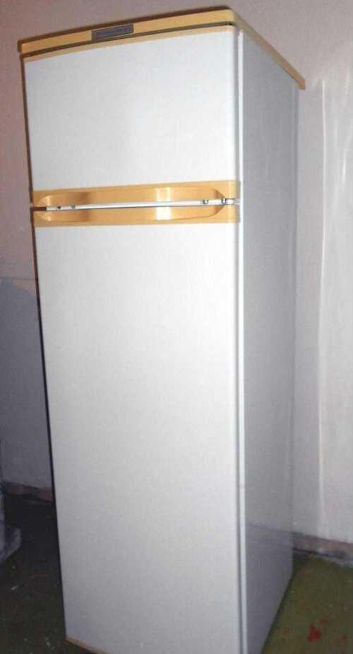 Холодильник Саратов -263