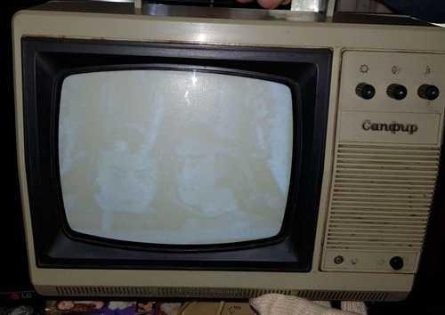 Переносной черно-белый телевизор Сапфир