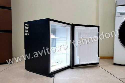 Холодильник маленький барный ISM № 104663/381