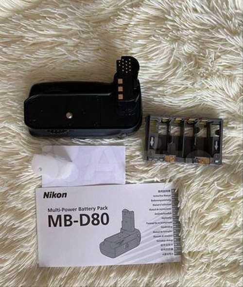 Продам батарейный блок Nikon MB-D80 (оригинал)