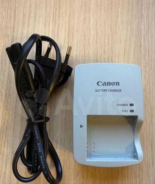 Зарядное устройство Canon CB-2LYE