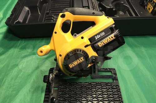 DeWalt DW007 циркулярная пила аккумуляторная б/у