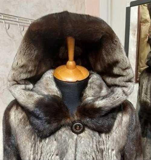 Норковая с капюшоном шуба "Chic invernale"