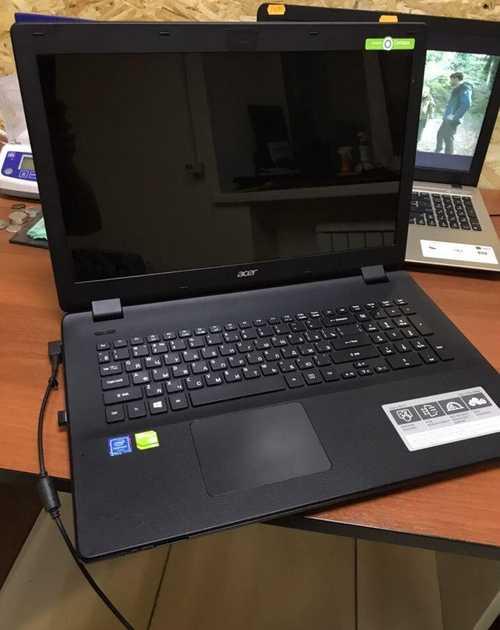 Ноутбук Acer Aspire ES17
