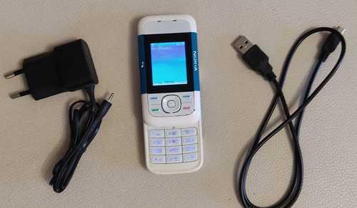 Мобильный телефон Nokia 5200