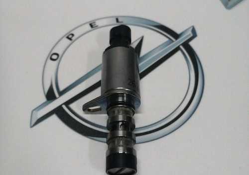 Клапан фазорегулятора Opel Insignia 1.8