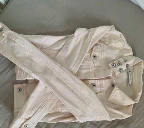 Джинсовая куртка stradivarius