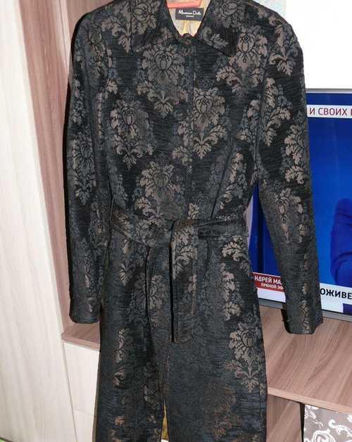 Два пальто легкие Massimo Dutti и Anna Sausa