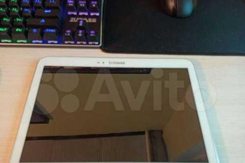 Samsung galaxy tab 3 10.1 GT-P5210