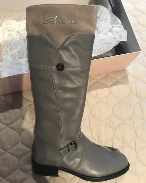 Сапоги зимние Blumarine новые