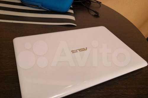 Asus EeeBook X205TA белый